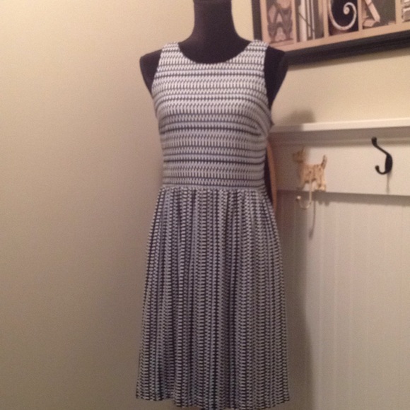LOFT | Dresses | Ann Taylor Loft Dress | Poshmark